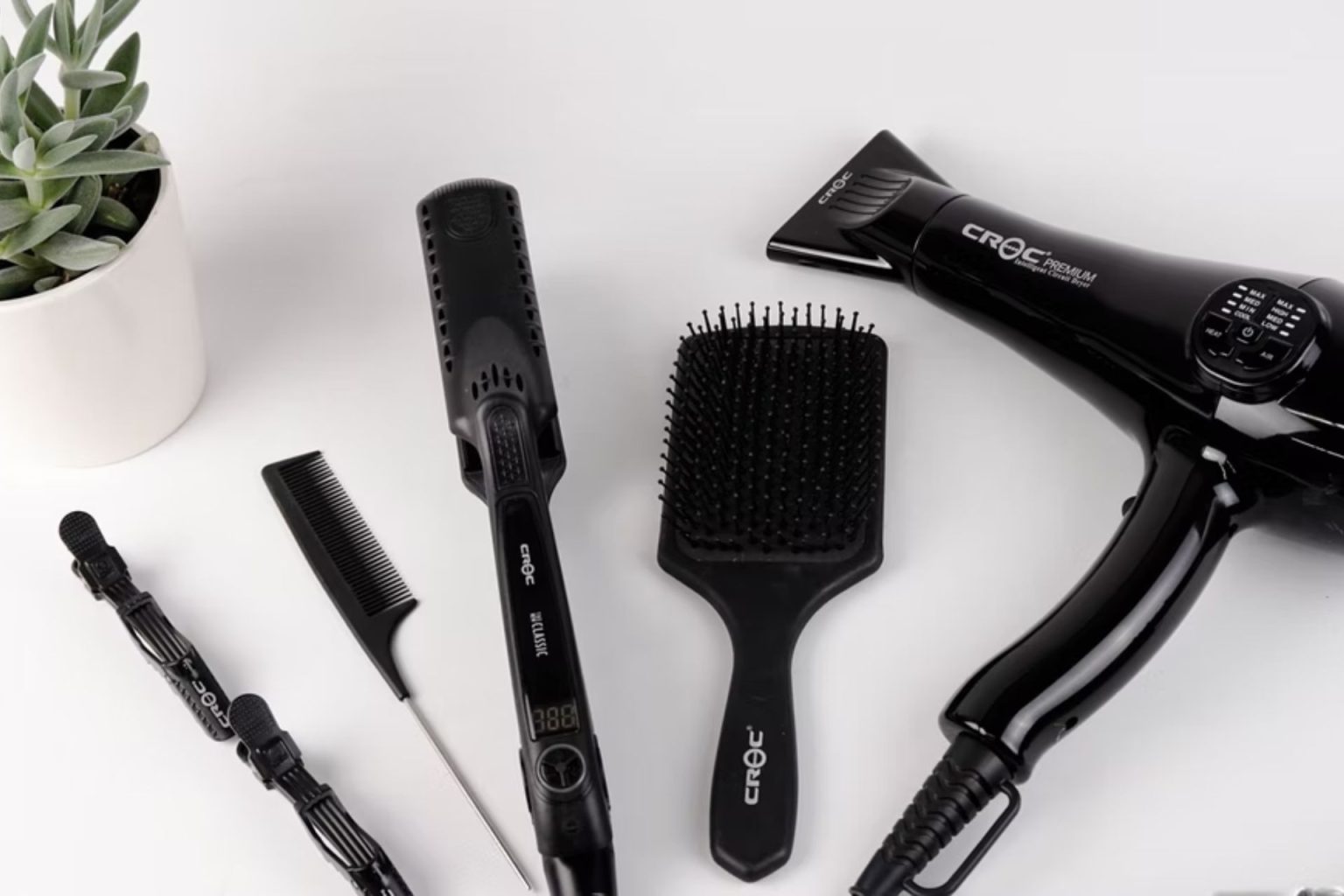 Everything You Need to Know About Triangle Hair - Body+Mind Magazine