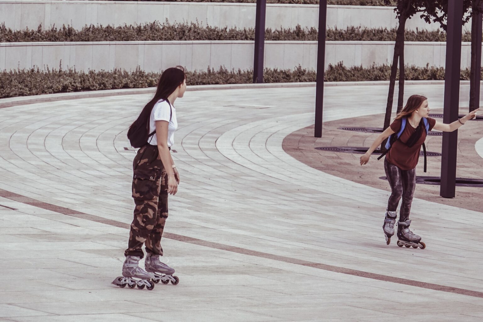 10 Surprising Benefits of Rollerblading - Body+Mind Magazine