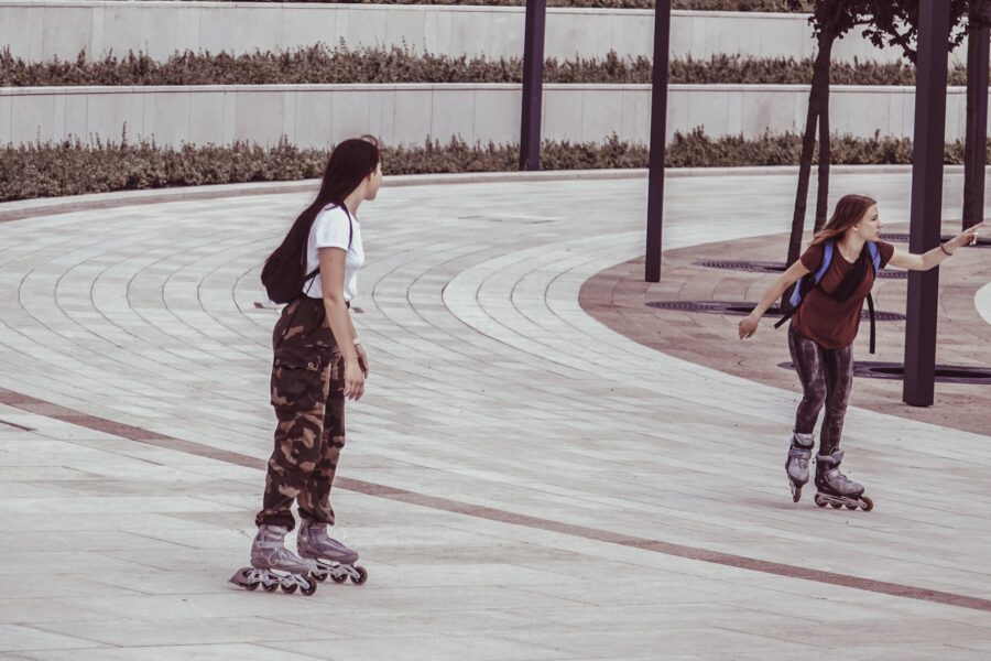 10 Surprising Benefits of Rollerblading - Body+Mind Magazine